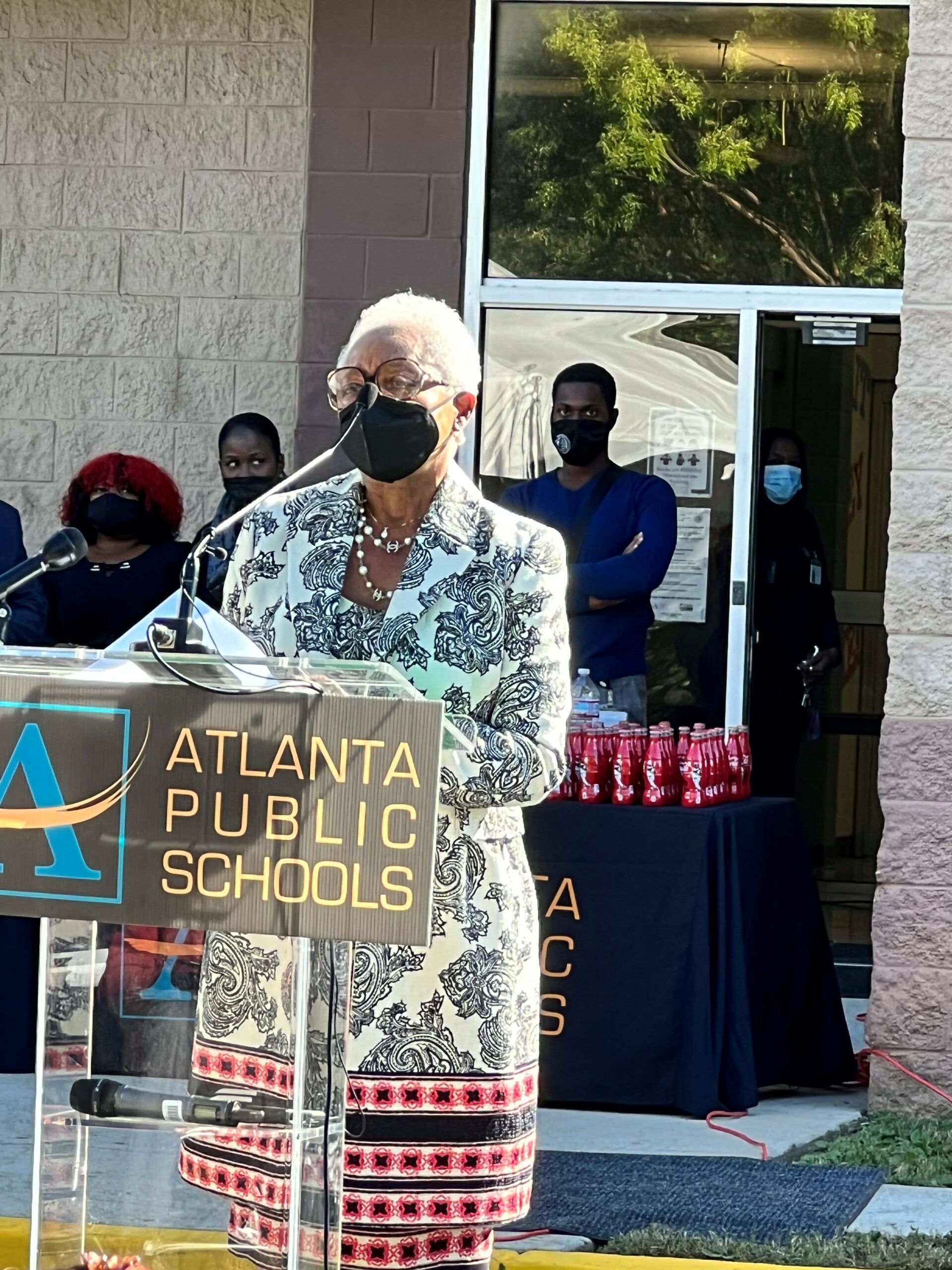 APS recognizes baseball hall-of-famer by renaming academy – SaportaReport